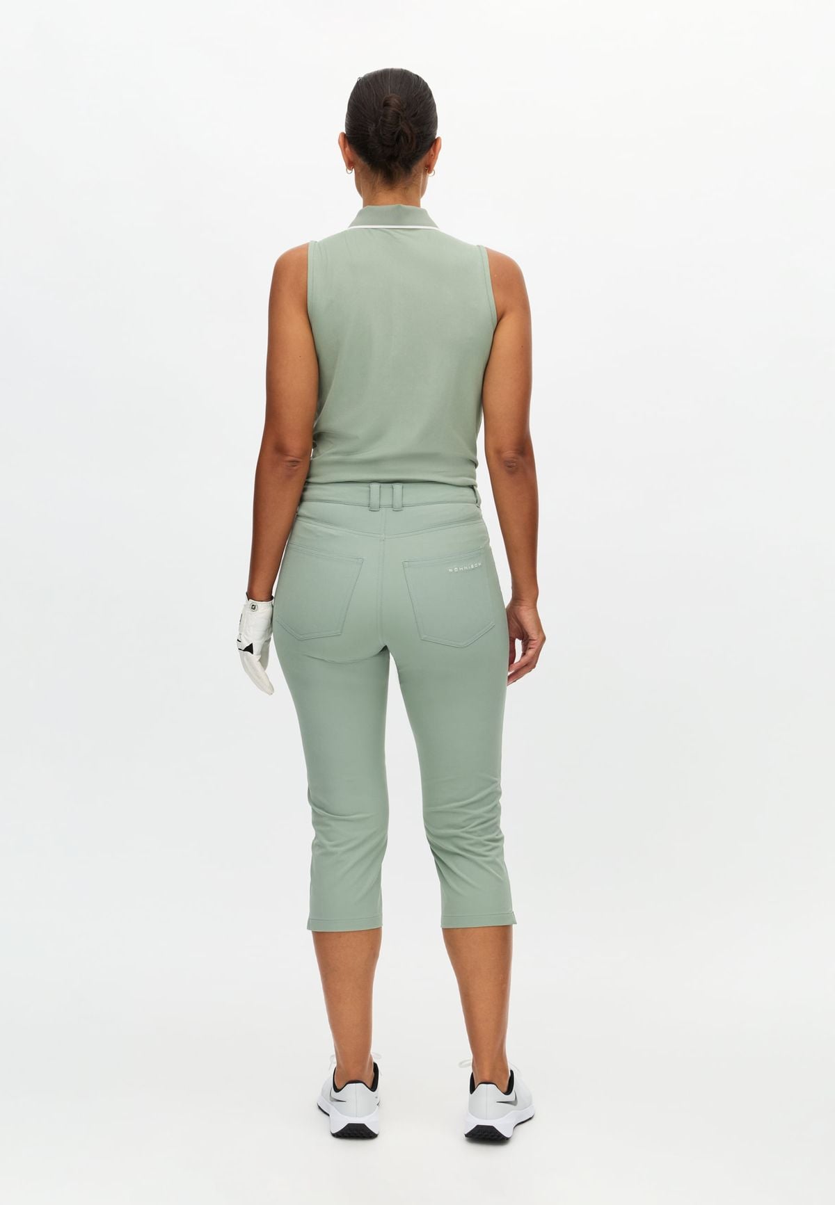 Chie Comfort Capri – Golfcapribyxor i återvunnet material | Röhnisch